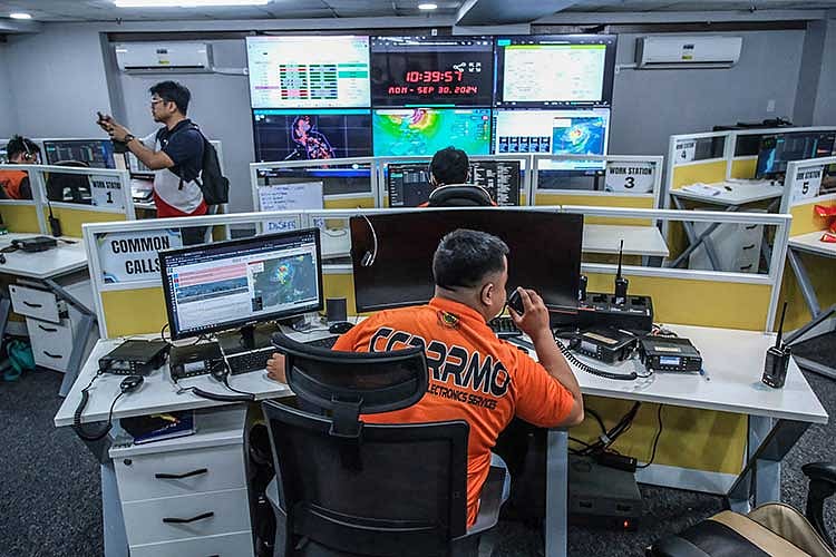 Cebu City launches 911 emergency command center