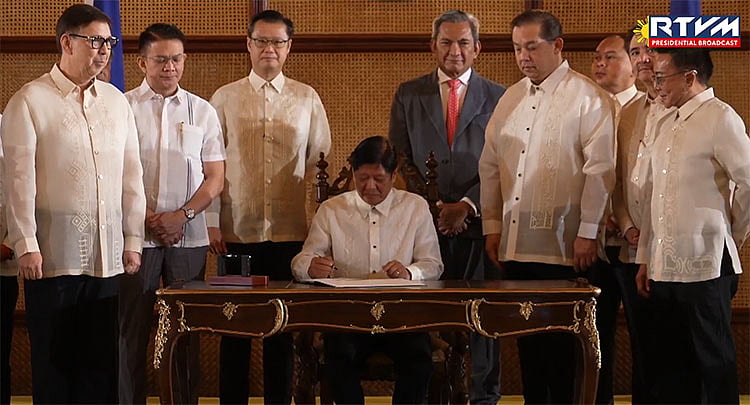 Marcos signs law on 12% VAT on foreign digital services providers