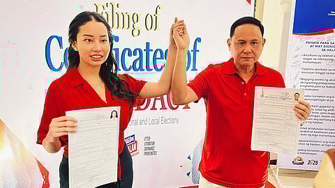 Defensor, Debuque team up for 2025 elections in Iloilo province