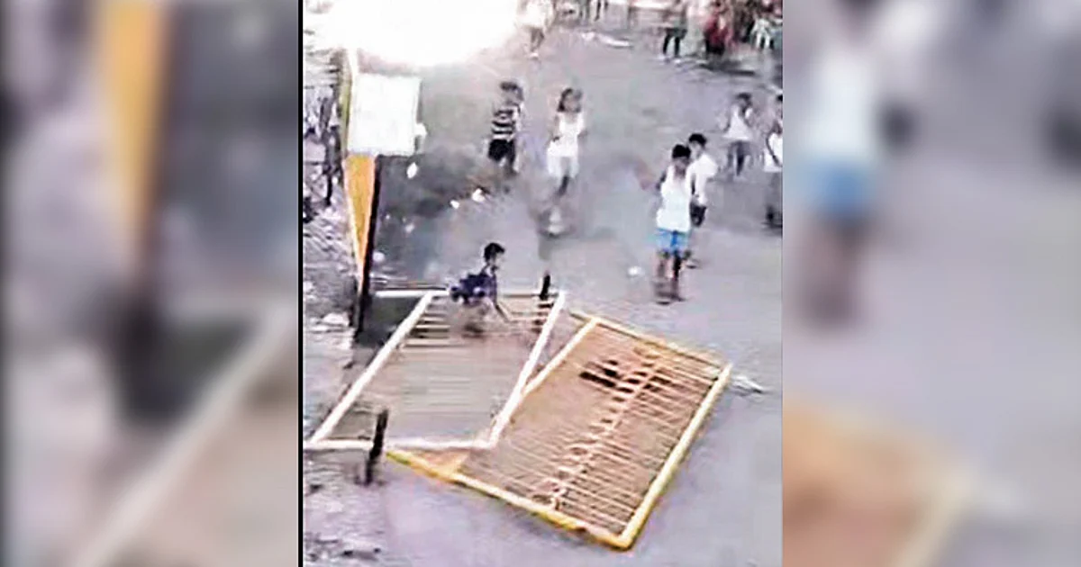 4 anyos nadat-ugan sa puthaw nga railings, patay 4 anyos nadat-ugan sa puthaw nga railings, patay