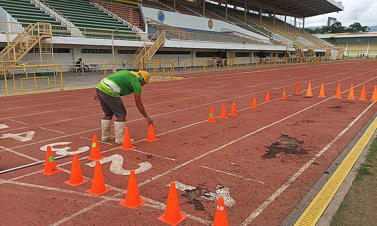 Raymond gives oval contractor new extension