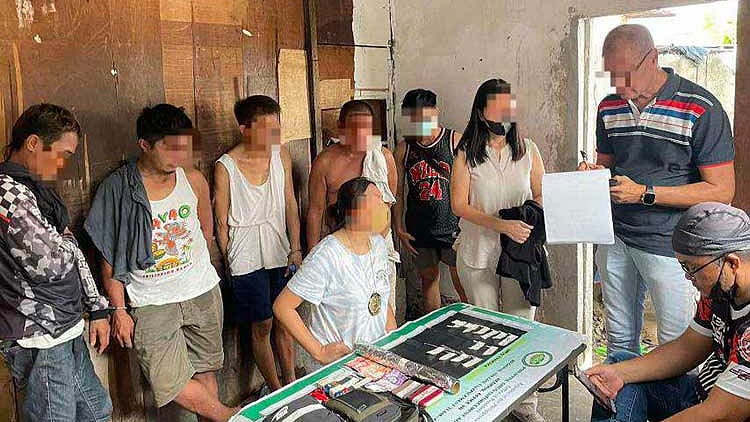 4 nabbed, ‘drug den maintainer’ escaped in Talisay raid