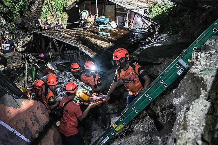 Wall collapse claims life in Tisa