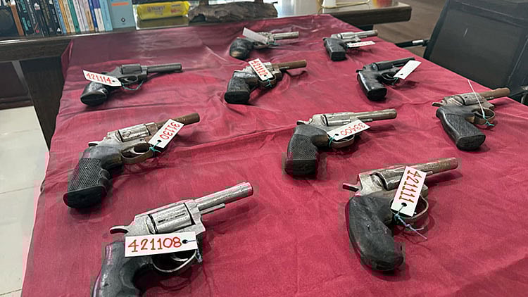Security agency surrenders firearms with expired licenses