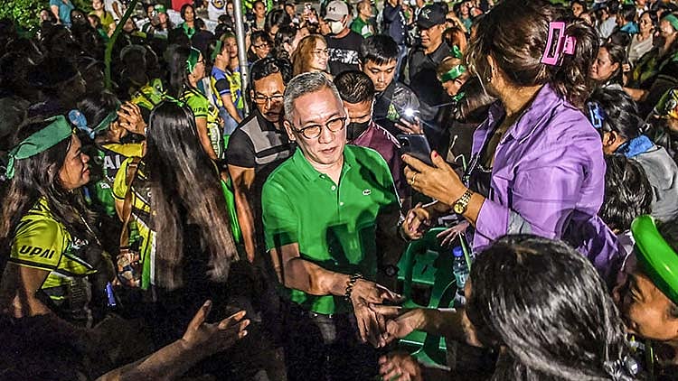 Jonas Cortes still in the race for Mandaue mayor