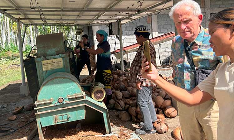 Davao Taps Dutch Expertise for High-Value Coconut Products