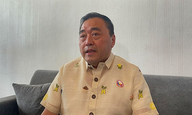 Bag-ong runway sa Mactan airport gi-inagurahan