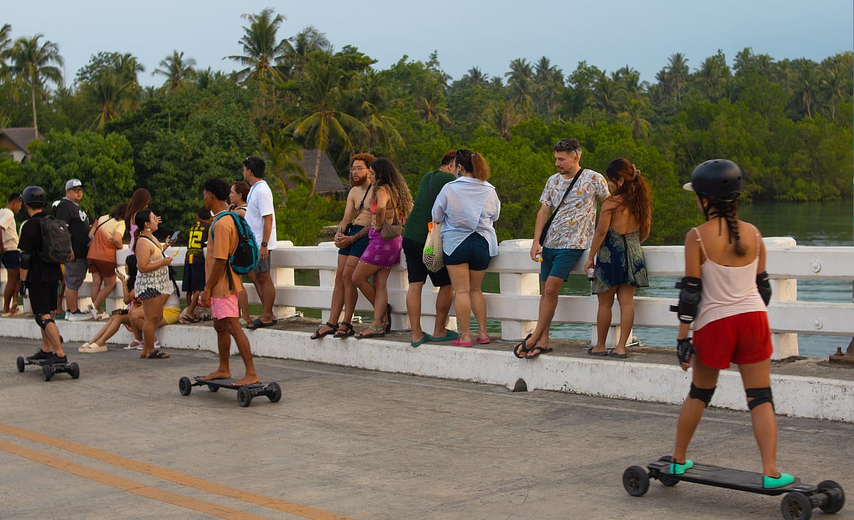 Catangnan-Cabitoonan bridge Siargao’s scenic and social hub