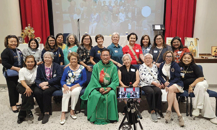 Utzurrum: Theresians-USA gather for recollection...