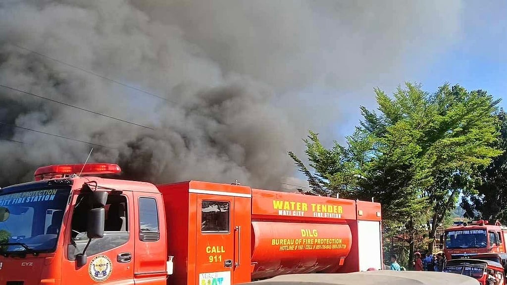 Karaang mga ligid gilamoy sa kalayo