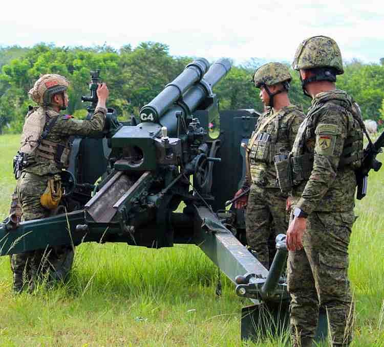 101st Infantry Brigade, US Marines conduct defense training