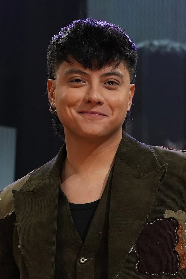 5 Filipino actors thriving in the spotlight