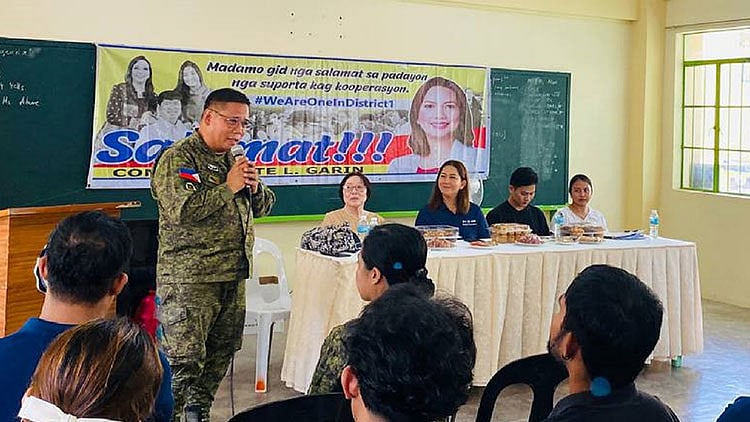 Tesda grants skills training aid to CAAs, dependents