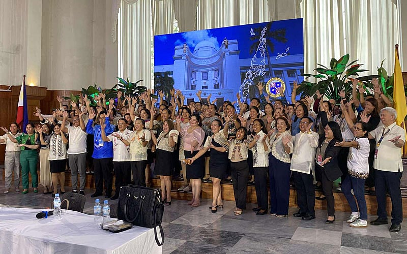 DepEd Cebu urges action on school shortages