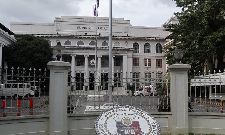 Do the ‘gods of Padre Faura’ have the right to legislate?