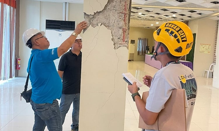 Davao OCBO Demands Compliance for Red-Tagged Buildings