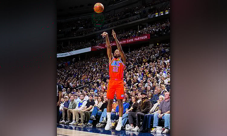 Thunder outgun Nuggets from deep