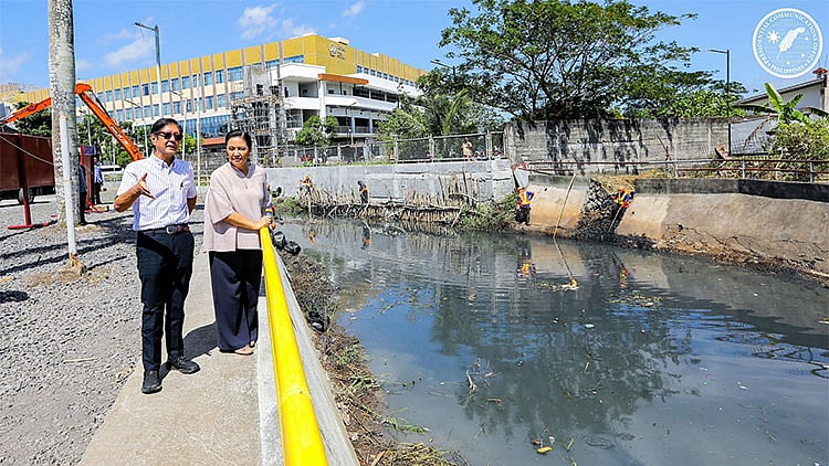 Marcos dismisses rumors of courting Robredo for 2028 polls