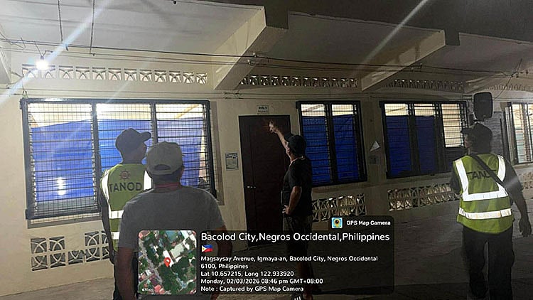Bacolod City inspects buildings after Iloilo quake