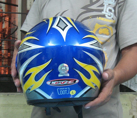 Trade office issues warning vs fake ICC stickers