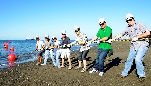 Globe gets Palawan-Coron submarine fiber optic cable system underway
