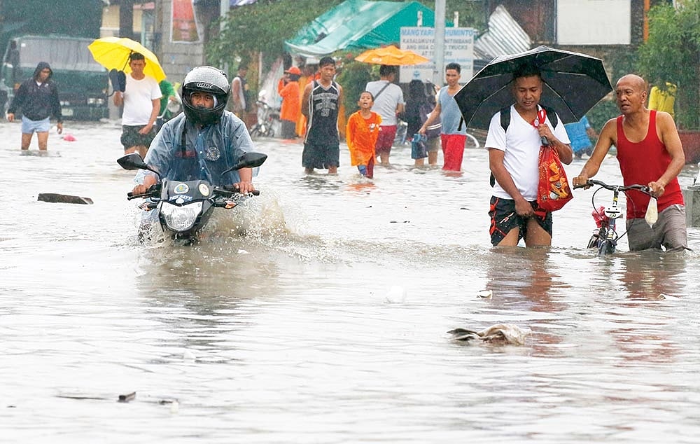 City, DPWH implement flood control projects