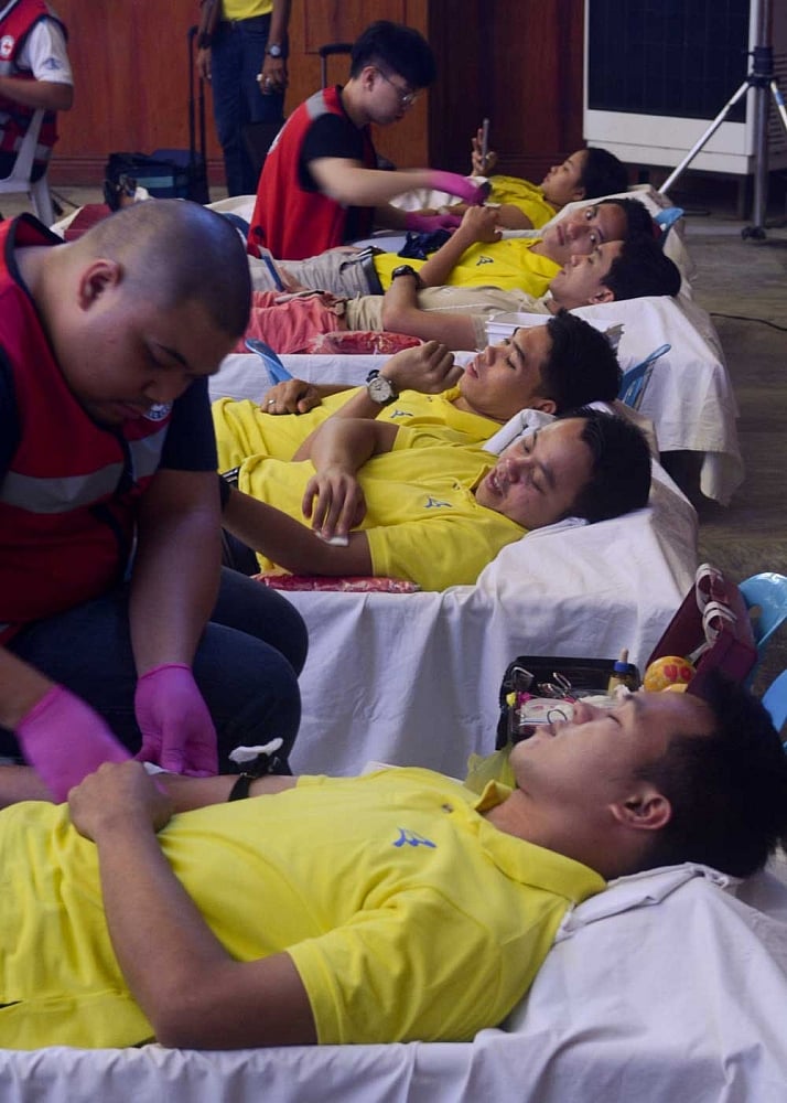90 donate blood at Capitol for World Mission, Red Cross