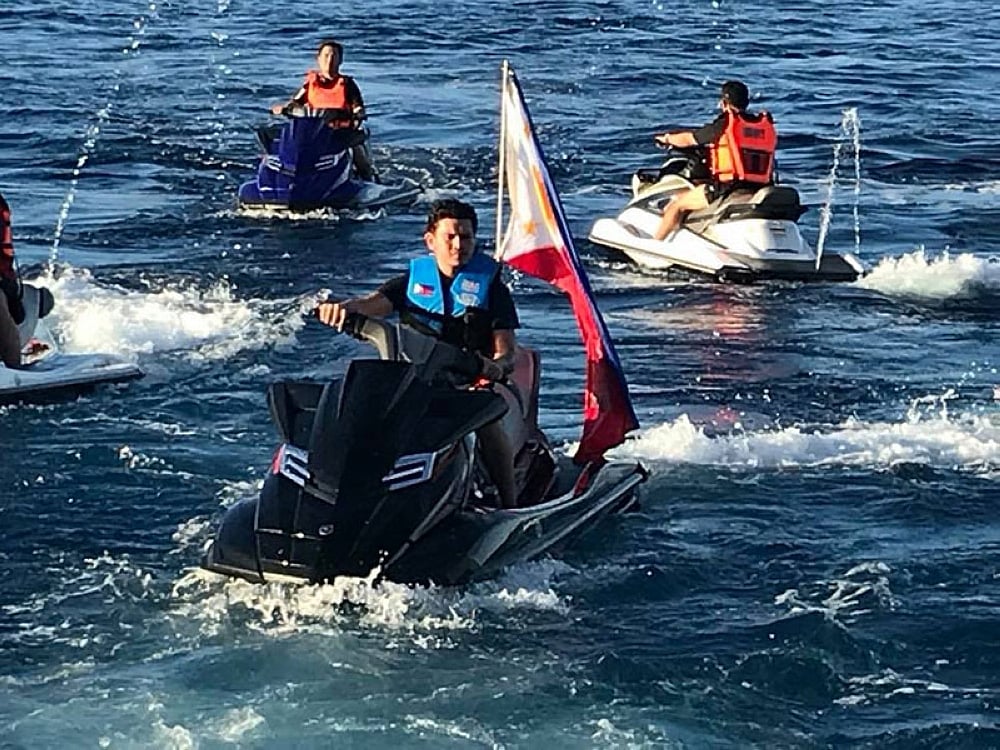 Baste, not President Duterte, onboard a jet ski