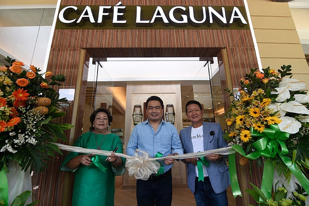 Café Laguna back in Davao