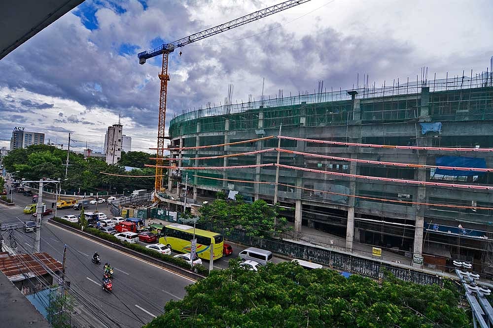 6 floors, not 10, in CCMC building