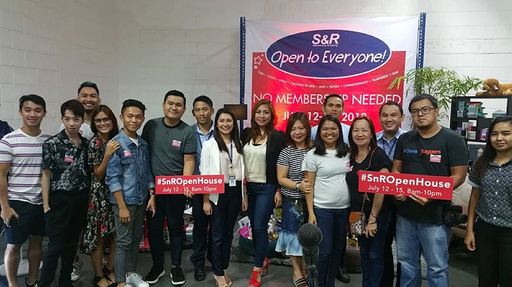 World Class Shopping @ SNR