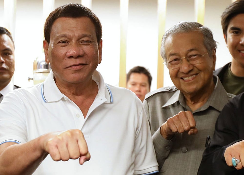 Duterte vows stronger defense, security ties with Malaysia