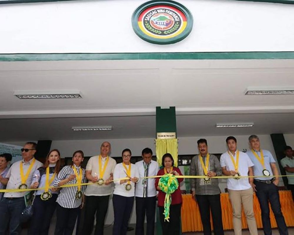 Capitol turns over P17.9-M Agripreneurship building to PSAU