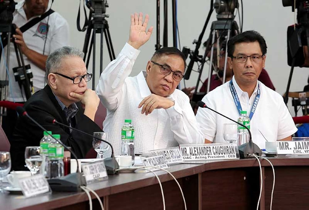 Clark airport needs secondary runway