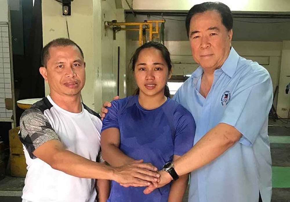 Hidilyn Diaz and Monico Puentevella settle rift over weightlifting