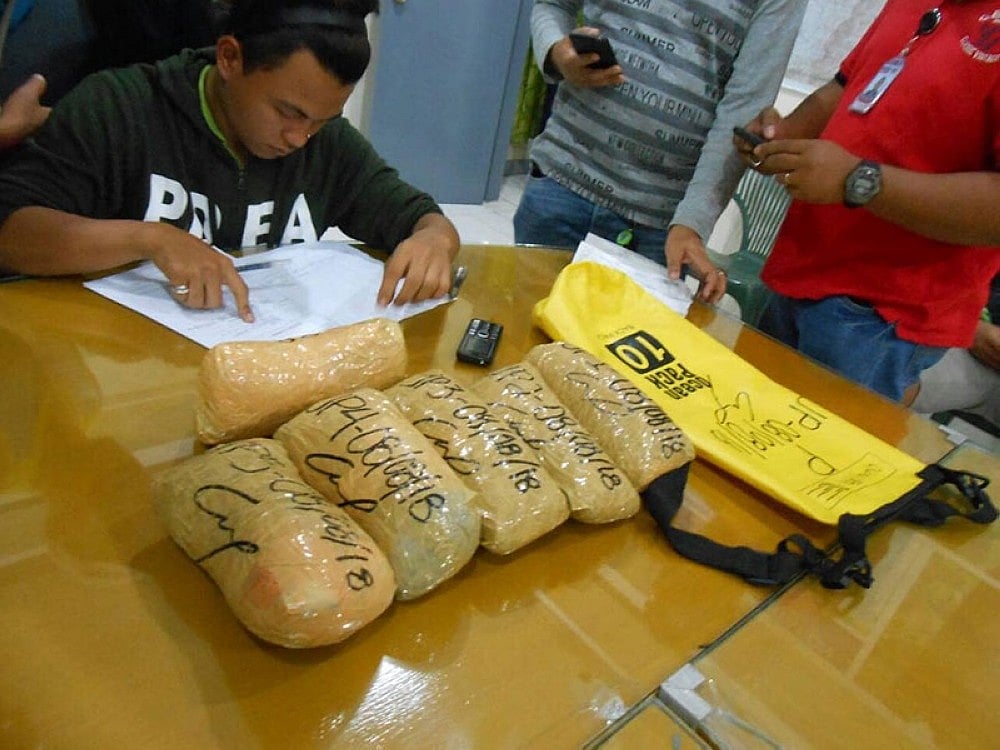 Rodrigo Duterte creates Philippine Anti-Illegal Drugs Strategy