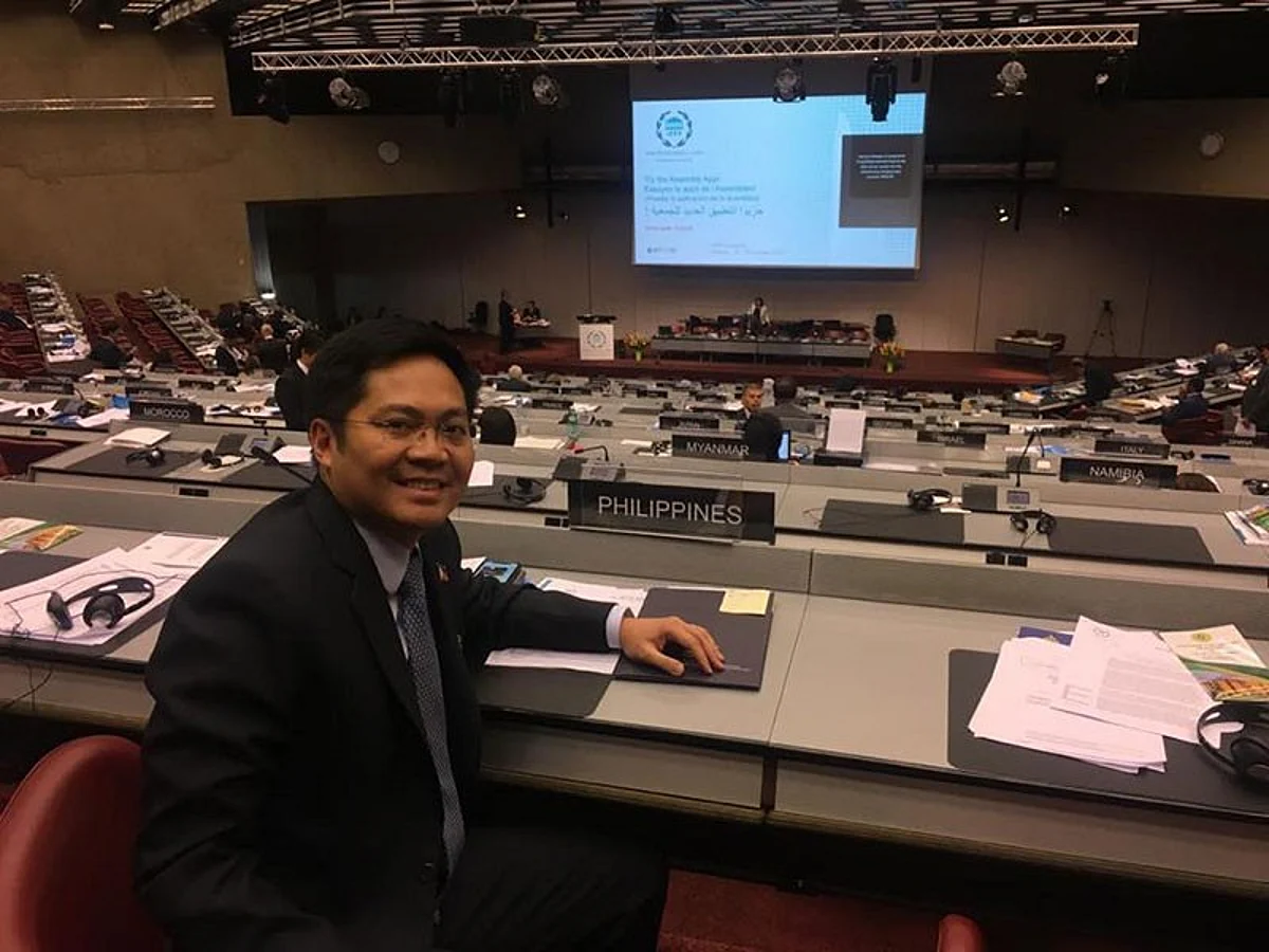 Karlo Nograles named new Cabinet Secretary Karlo Nograles named new Cabinet Secretary