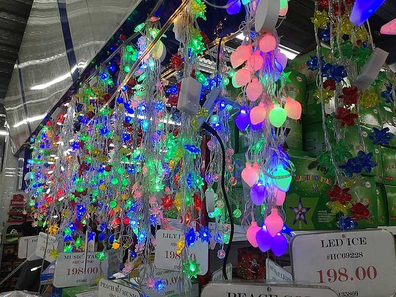DTI Warns Consumers to Buy Certified Christmas Lights