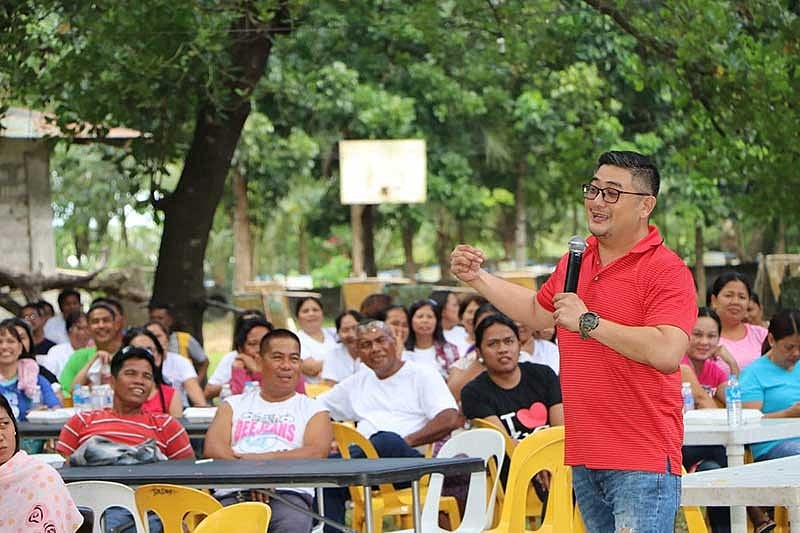 Kambilan Party meets with supporters