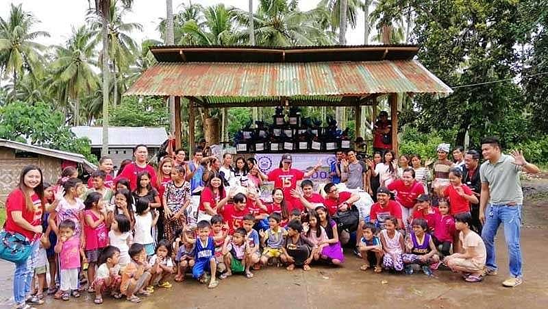 Lokal Kasikas: SPCT high school batch 2003 mipahigayo'g outreach program