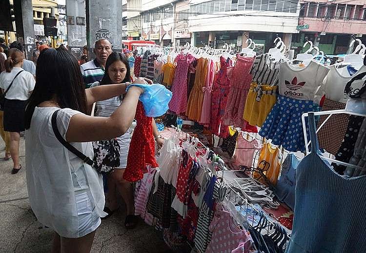Train, inflation derail consumer spending in 2018