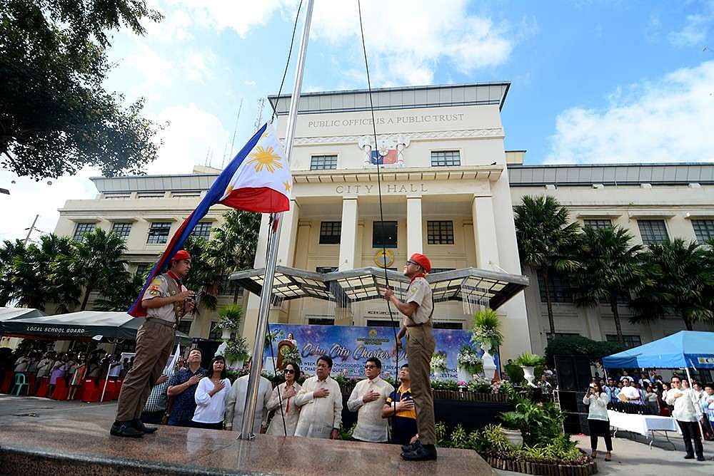 Outstanding officials, topnotchers recognized on Cebu City Charter Day
