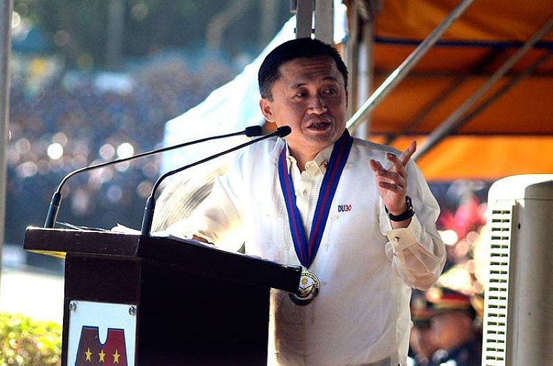 Bong Go cites billions worth of projects for Negros