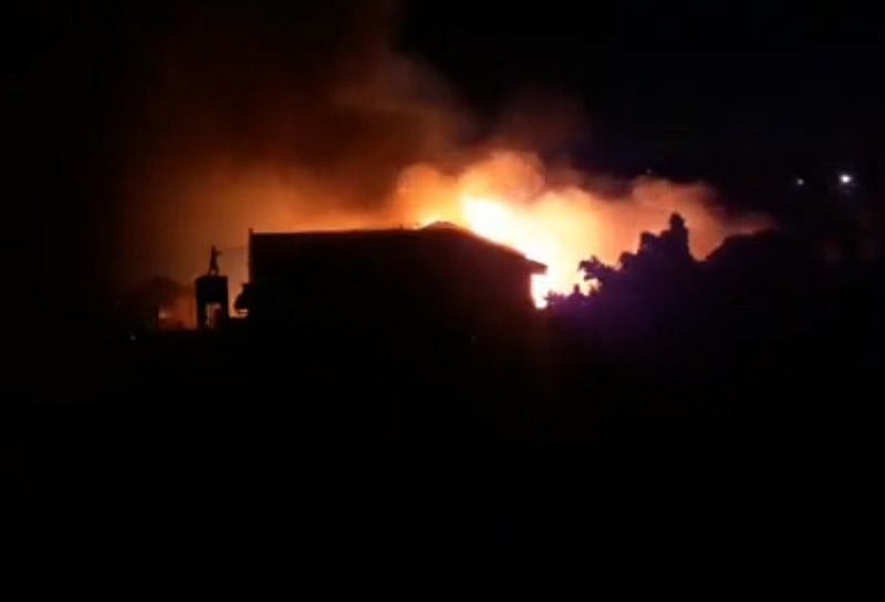 Fire hits Barangay Looc in Lapu-Lapu City