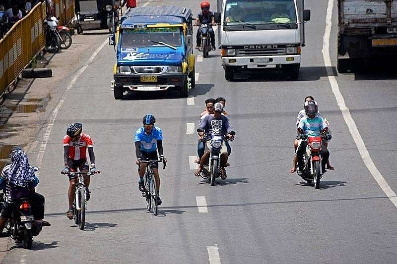 Politicians, cops violate speed limit