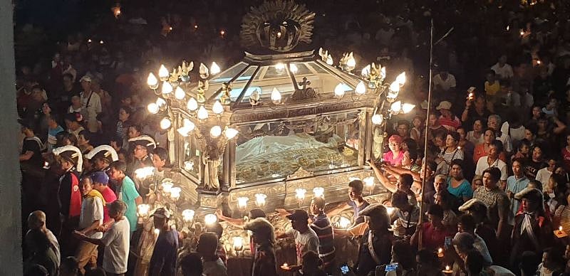 Procession of holy image of Santo Entierro