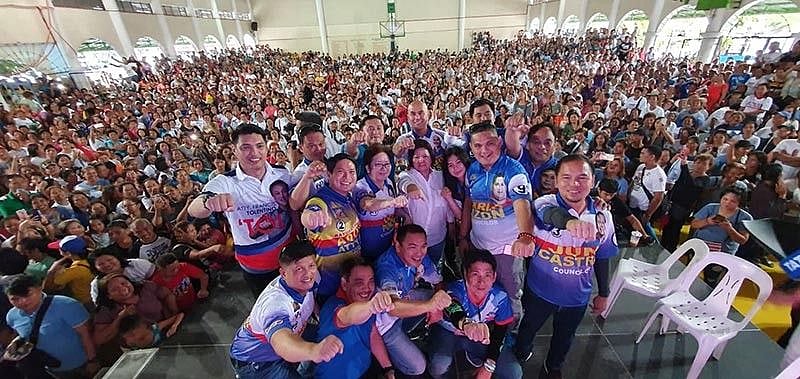 Bong Go and Pampanga officials