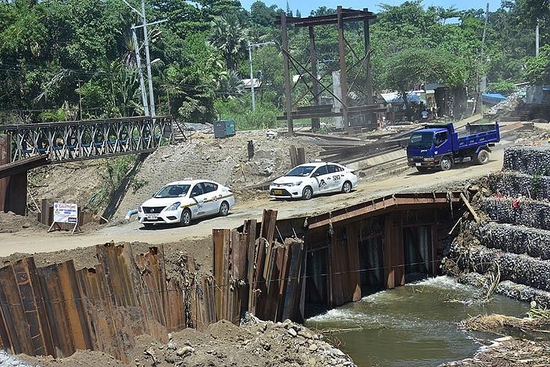 Steel bridge to replace washed out Matina Pangi detour bridge