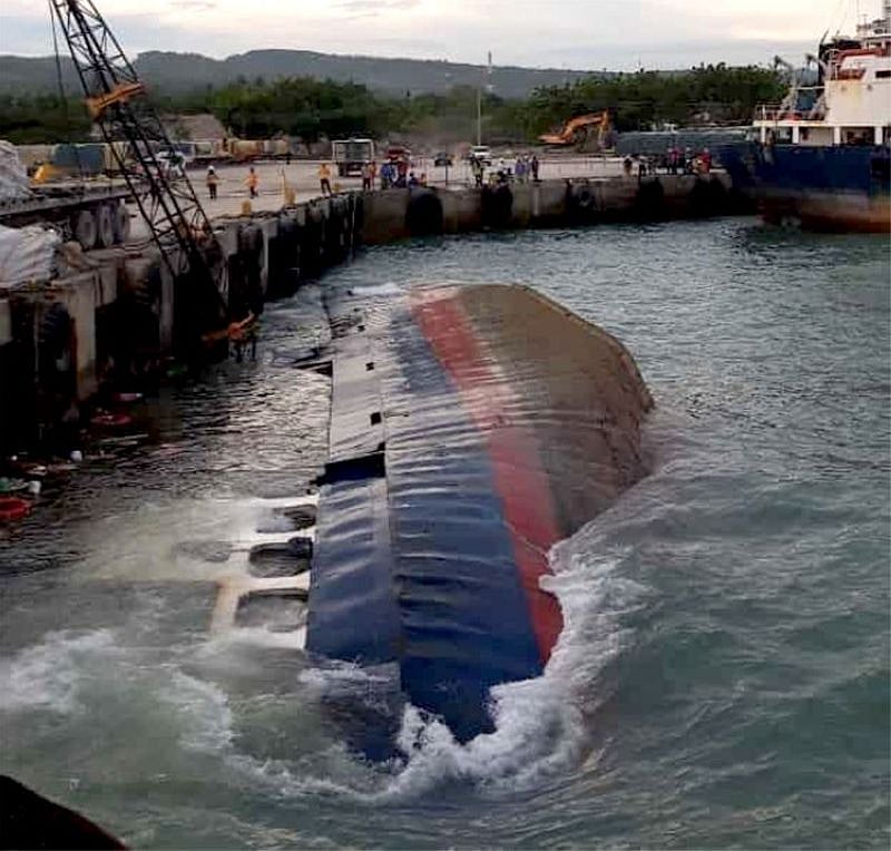 Salvaging of sunken vessel begins