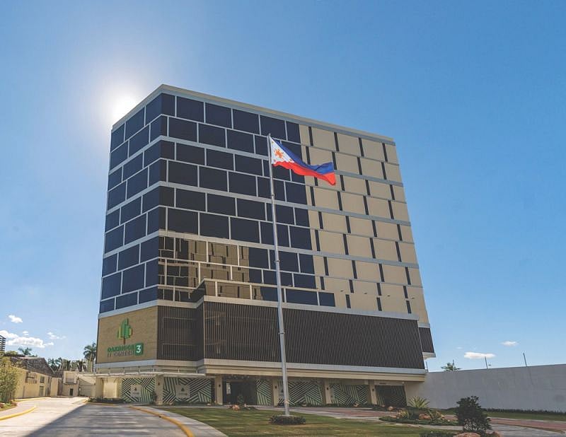 Oakridge unveils third office tower